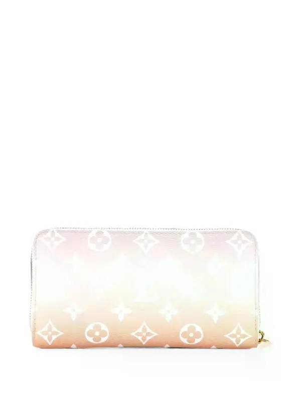 LOUIS VUITTON Zippy Wallet The Pool Monogram Giant Small Wallets - Pink