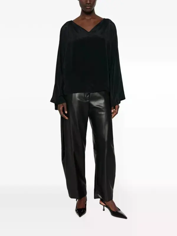 Imperial V-neck Long Sleeve Top