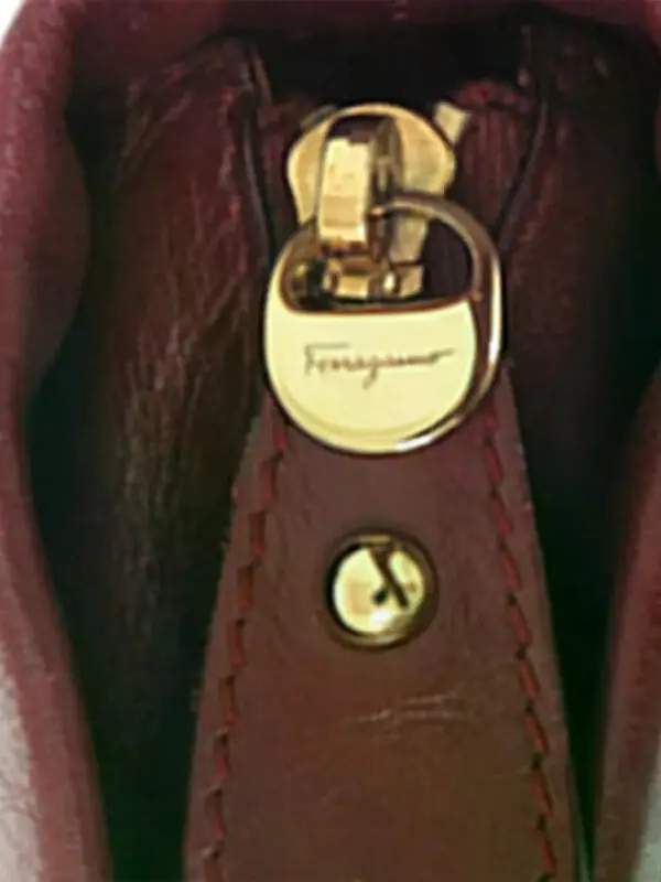 FERRAGAMO Leather Shoulder Bag