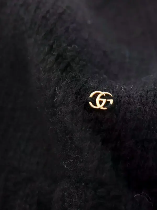 Gucci Beanie With Floral Print Silk Scarf Detail