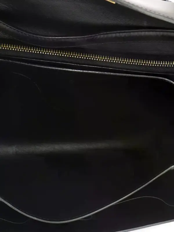 Celine Classic Box Bag Smooth Leather Medium Crossbody Bag