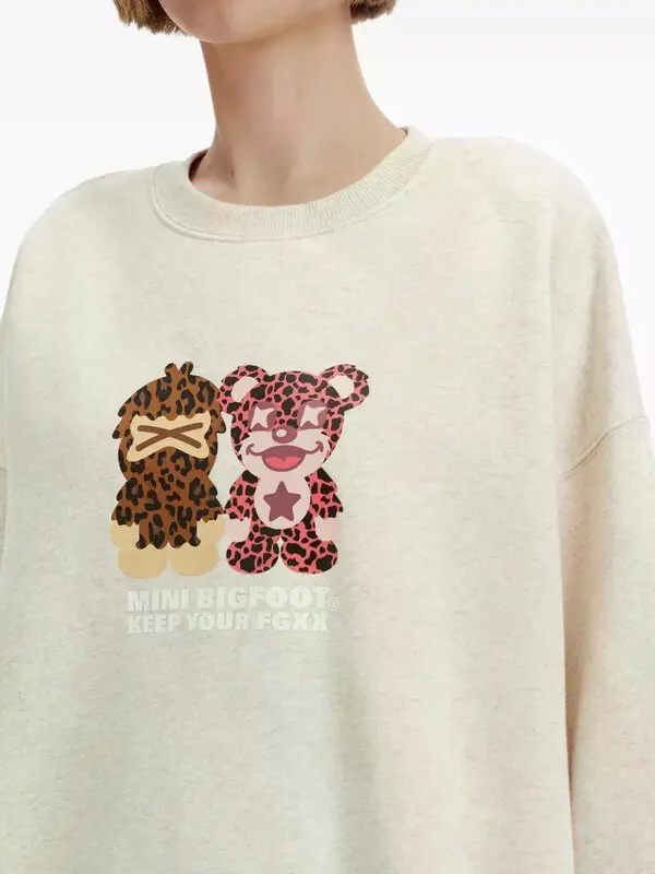FINGERCROXX Graphic Print Sweatshirt