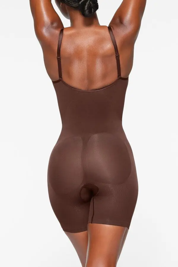 SKIMS Shaping Bodysuit