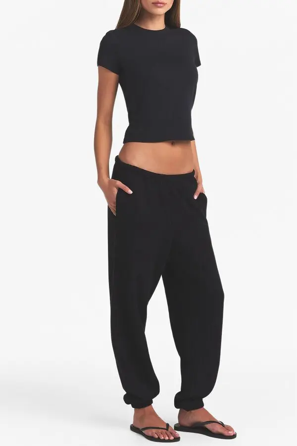 SKIMS Sweatpants With Cuffed Legs
