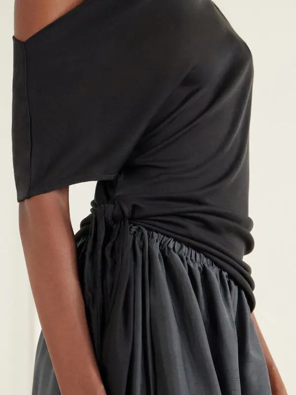 ST. AGNI Off-shoulder Top With Side Knot Detail
