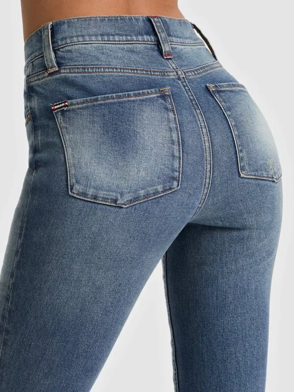 ALICEOLIVIA Alice + Olivia Flared Jeans With Distressed Cuffs