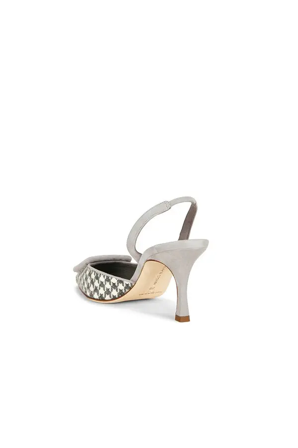 Manolo Blahnik Mayslibi 70 Wool Houndstooth Slingback Pumps - White & Light Grey