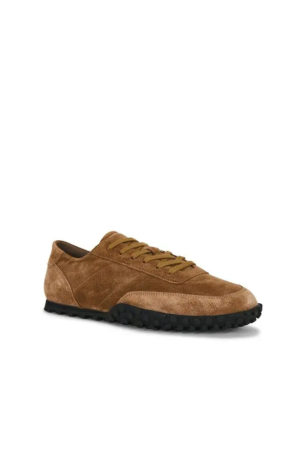 COMMON PROJECTS Suede Minimal Runner Seventy