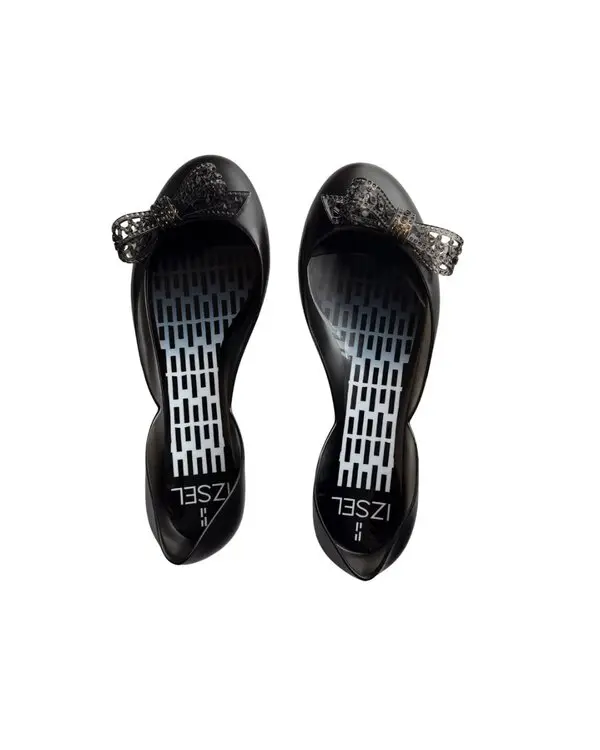 IZSEL Camy Ballet Flat