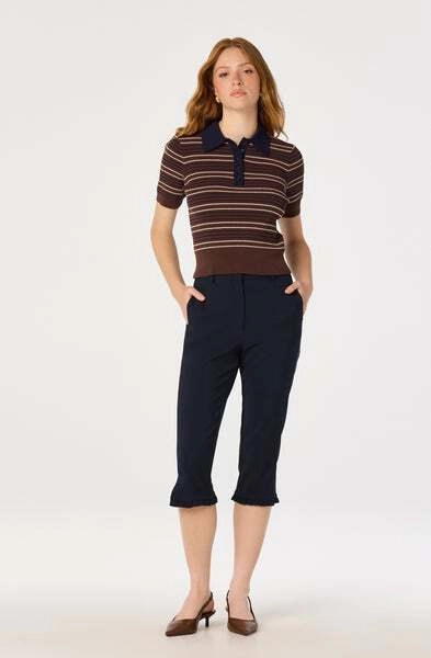 Astr The Label Linda Ruffle Capri Pants - Navy