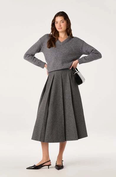 Astr The Label Kelsie Pleated Midi Skirt