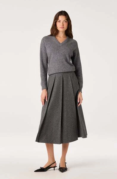 Astr The Label Kelsie Pleated Midi Skirt