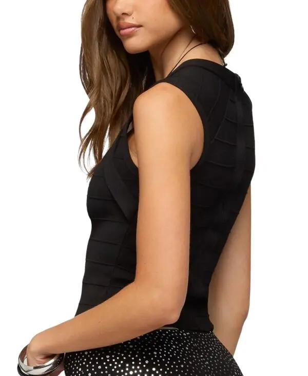 EDIKTED Yumei Knit V Neck Bandage Top
