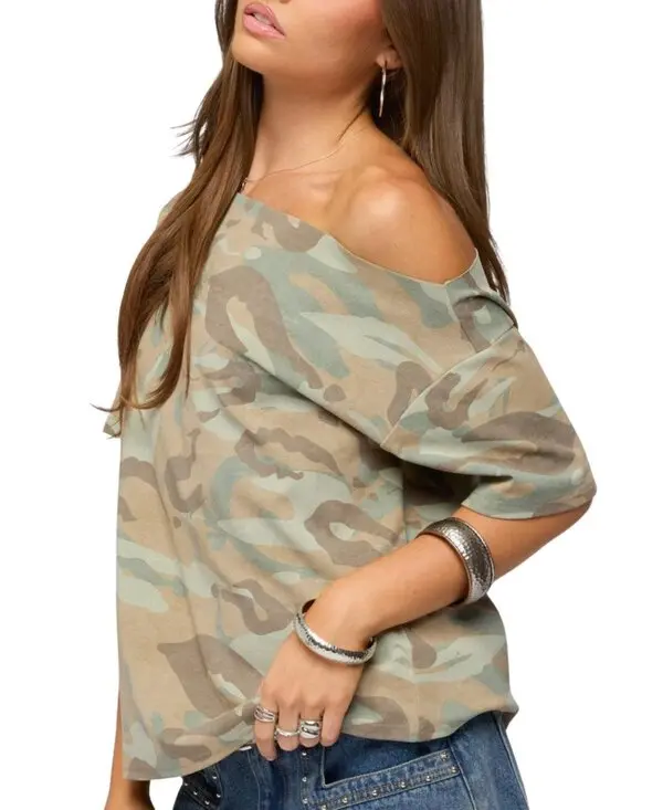 EDIKTED Miltah Camouflage Off-shoulder Top