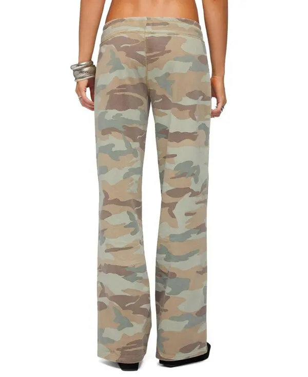 EDIKTED Kenan Straight Leg Camouflage Sweatpants