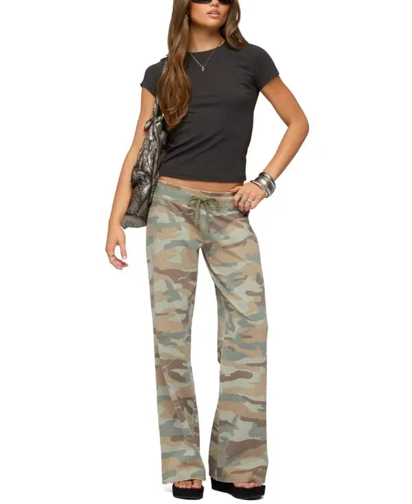 EDIKTED Kenan Straight Leg Camouflage Sweatpants