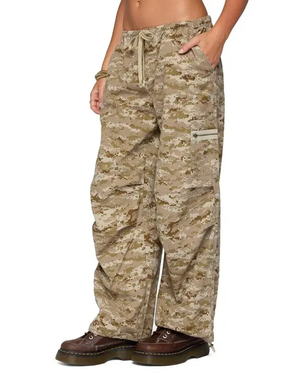 EDIKTED Demey Camouflage Cargo Pants