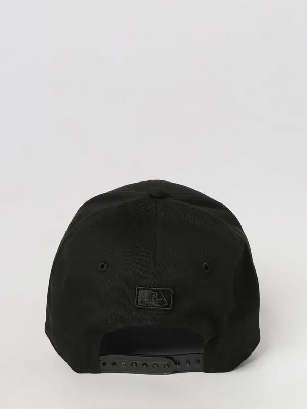 New Era 9forty Ny Yankees Cotton Baseball Cap With Embroidered Logo