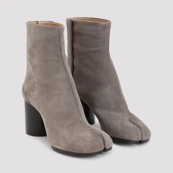 MAISON MARGIELA Suede Split-toe Ankle Boots - Multicolor