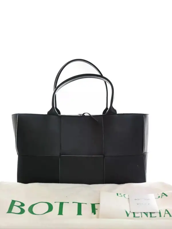 Bottega Veneta Medium Nappa Maxi Intrecciato Arco Tote Bag - Black