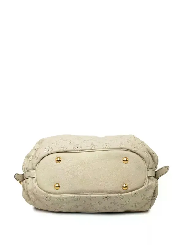 LOUIS VUITTON 2009 Monogram Mahina Xs Crossbody Bag
