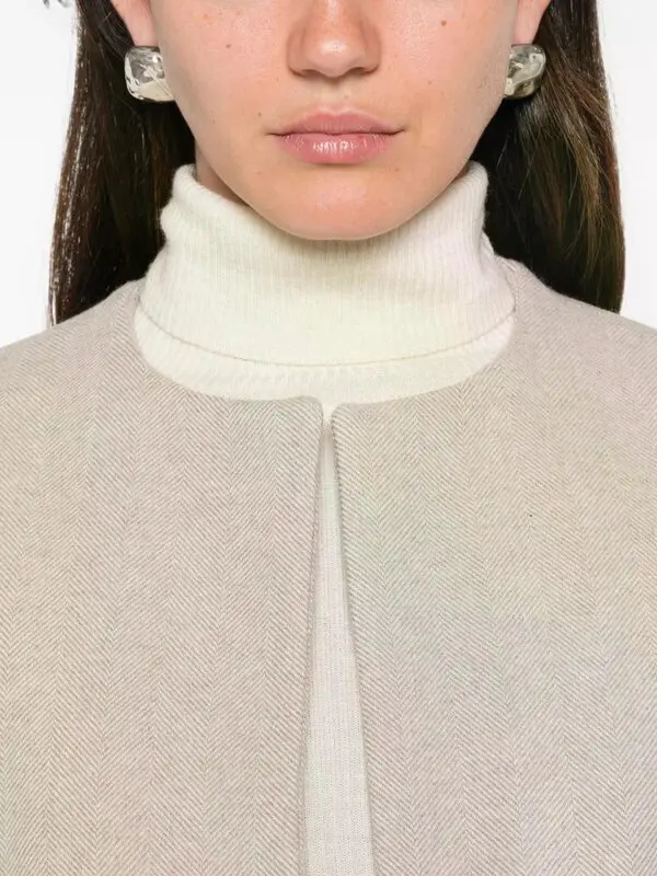 Liviana Conti Beige Herringbone Pattern Collarless Jacket