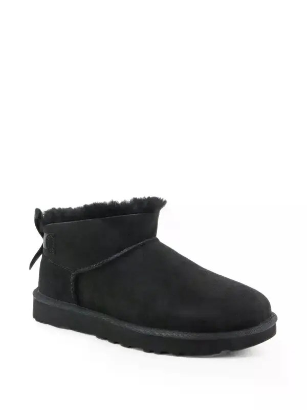 UGG Ultra Mini Bailey Bow Boots - Black