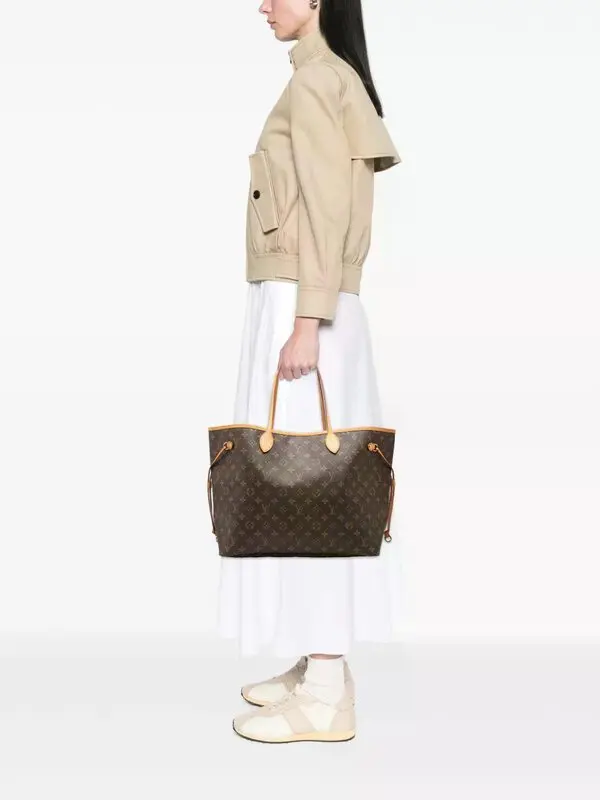 LOUIS VUITTON Monogram Neverfull Gm Tote Bag - Brown