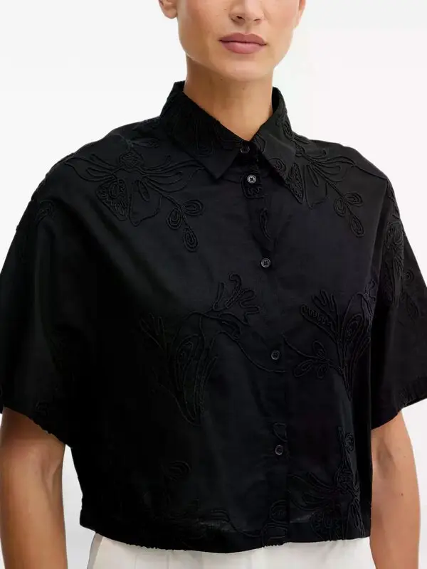 BENETTON Embroidered Cropped Shirt - Black