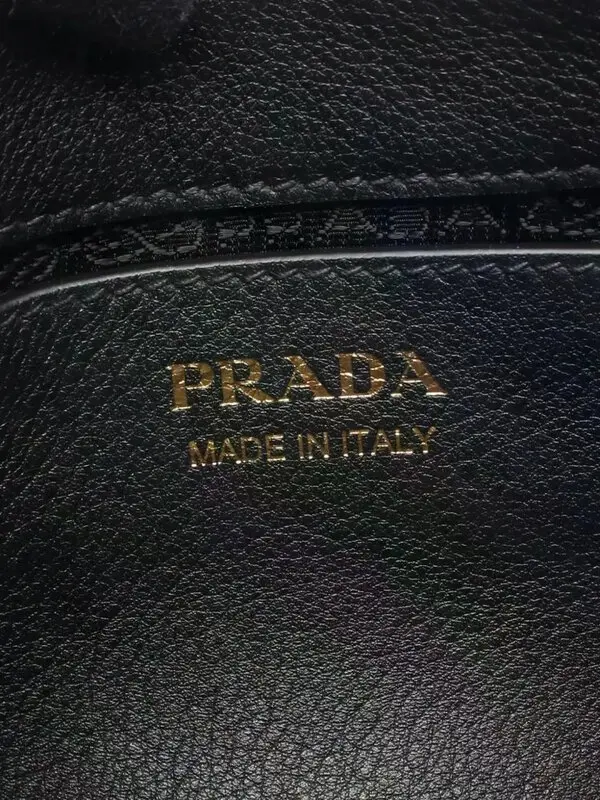 Prada Arqué Leather Shoulder Bag - Black