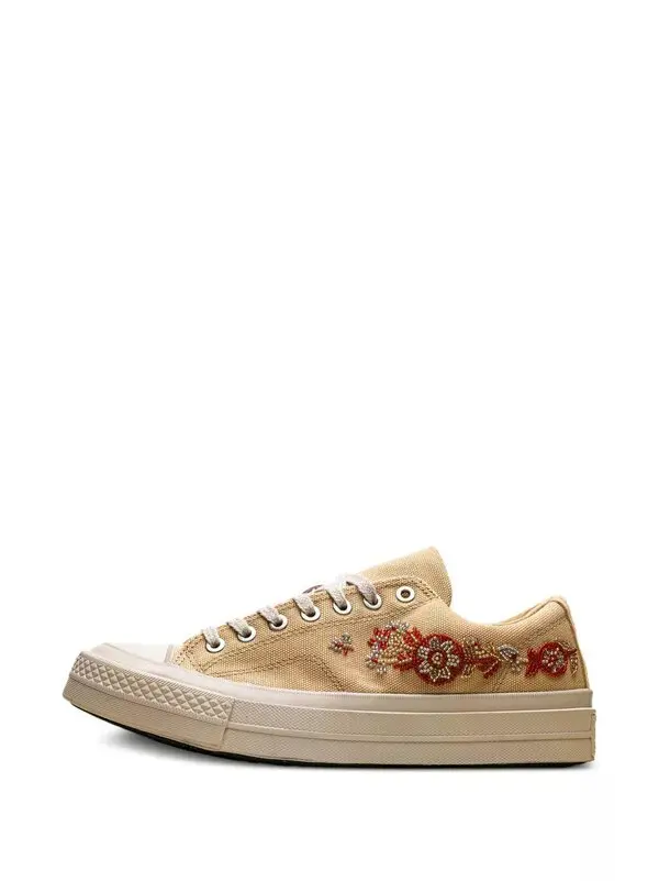 CONVERSE Chuck Taylor Sneakers