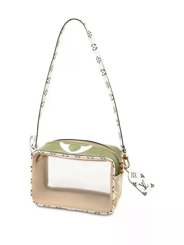LOUIS VUITTON 2019 Giant Jungle Beach Pouch
