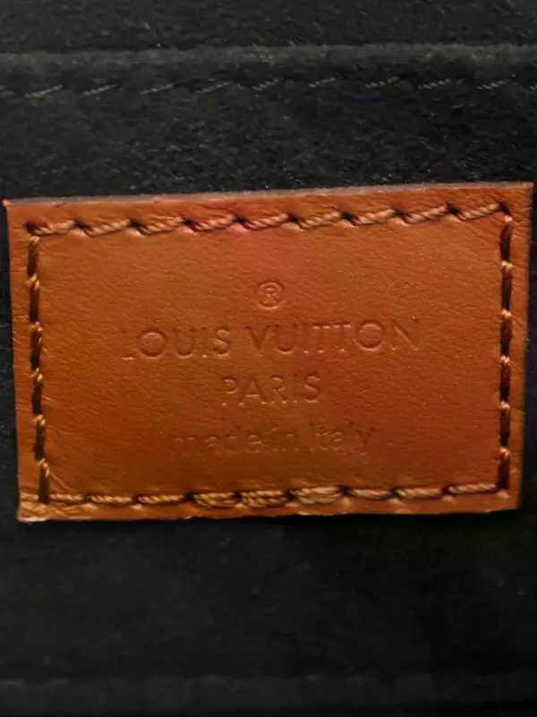 LOUIS VUITTON 2020 Monogram Reverse Mini Dauphine Satchel