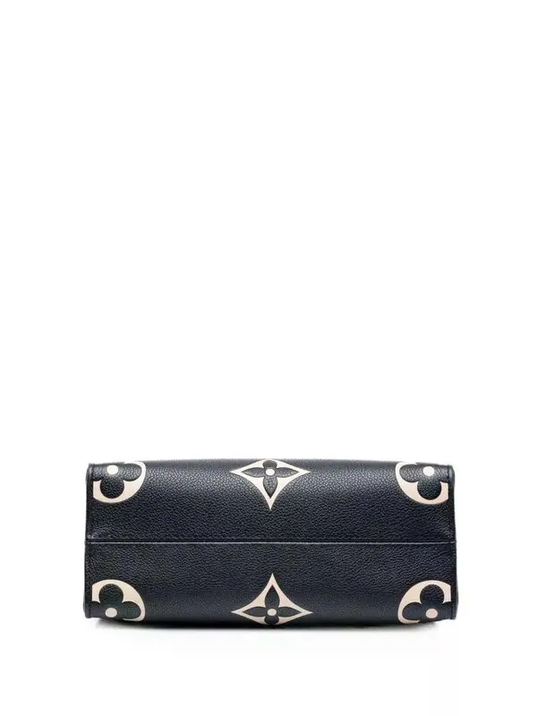 LOUIS VUITTON 2021 Bicolor Monogram Empreinte Giant Onthego Pm Satchel