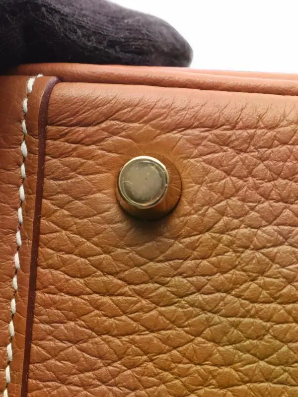 Hermès Mini Lindy Shoulder Bag