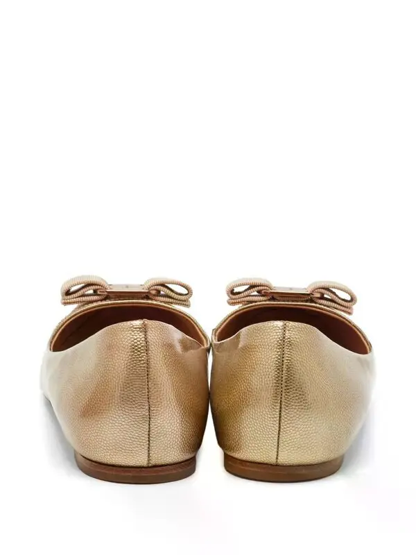 FERRAGAMO Vara Bow Ballet Flats - Gold