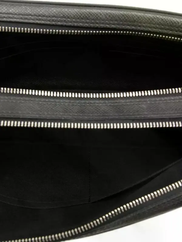 LOUIS VUITTON Taiga Kasai Clutch Bag