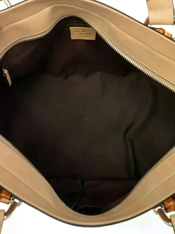 Gucci 2000-2015 Calfskin Bamboo Bar Satchel