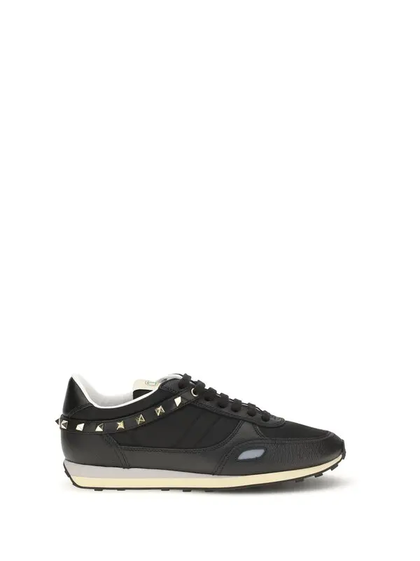 Valentino Garavani Stud Up Sneakers - Black