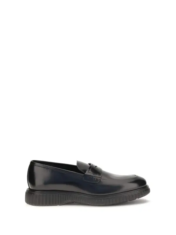 FERRAGAMO Brushed Calfskin Loafers With Gancini Ornament - Black