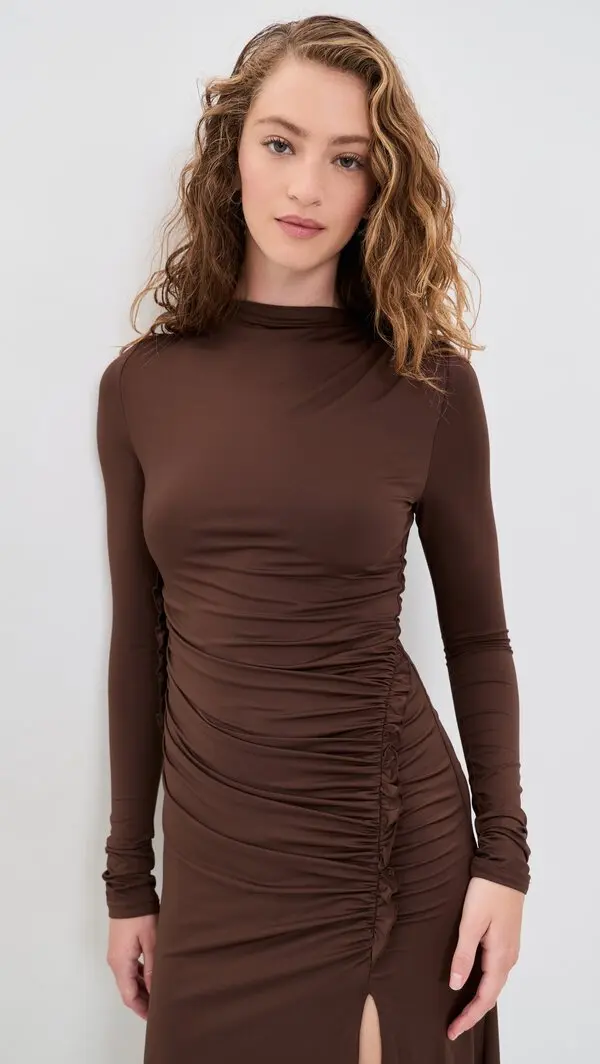 SEVEN WONDERS Lila Ruched Maxi Dress