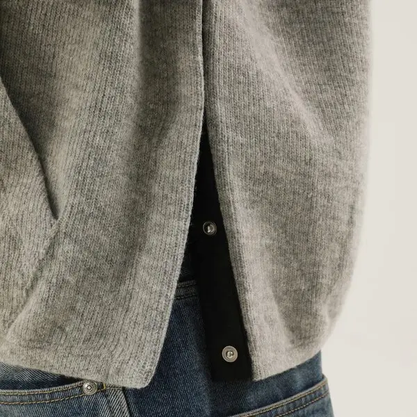 1989 STUDIO Knitted Hoodie - Gray