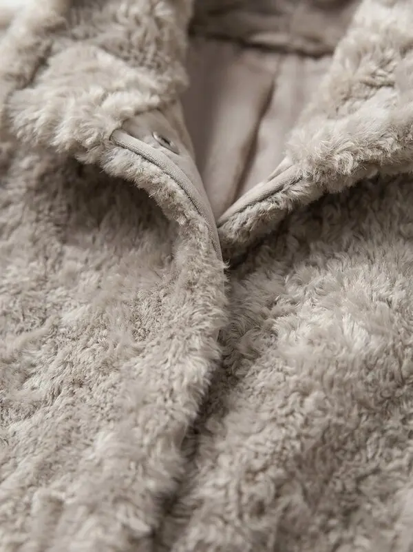 Brunello Cucinelli Short Sheepskin Coat - Cream