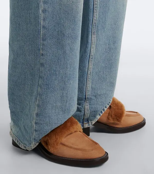 JIMMY CHOO Tylor Shearling-trimmed Suede Loafer Pumps