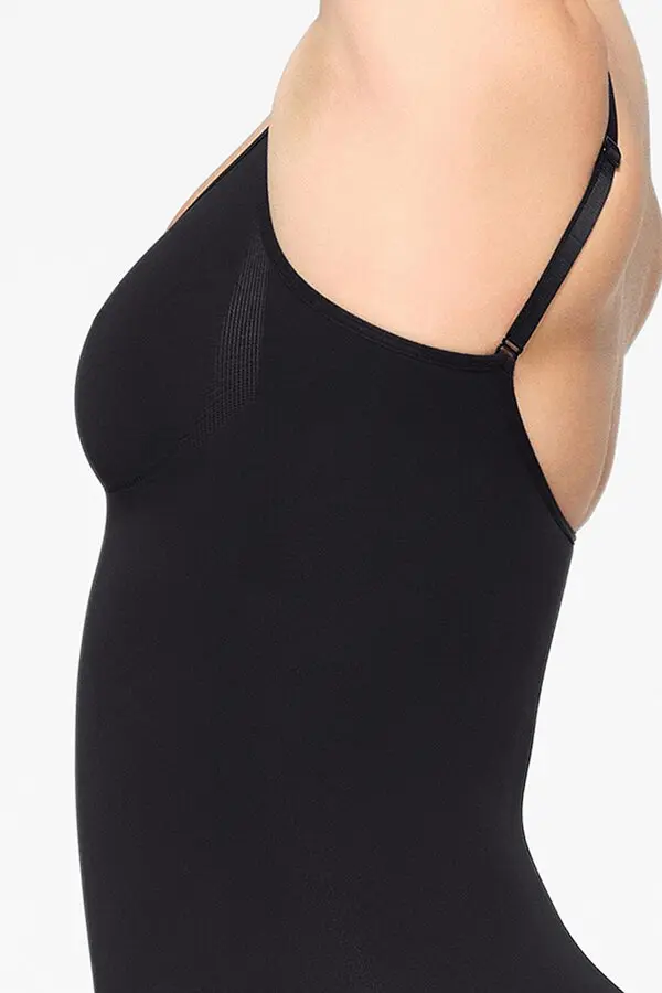 SKIMS Shaping Bodysuits