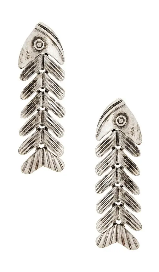 LOVERS AND FRIENDS Isla Earrings In Metallic - Silver