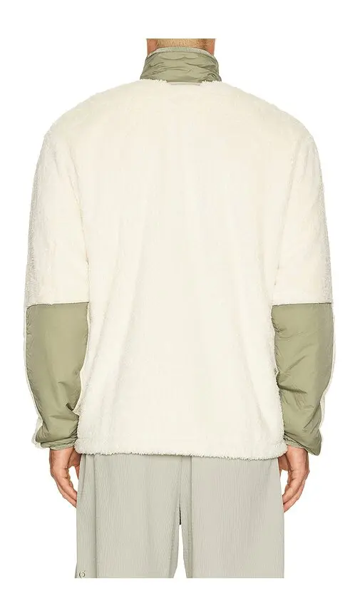 On Ascent Fleece Jacket In Cream