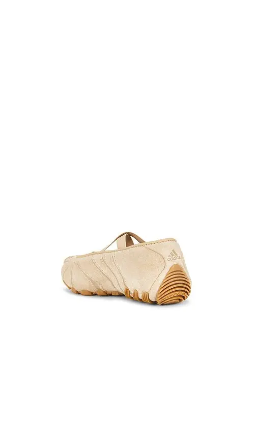 ADIDAS ORIGINALS Ghost Sprint Ballet Sneakers In Nude - Magic Beige