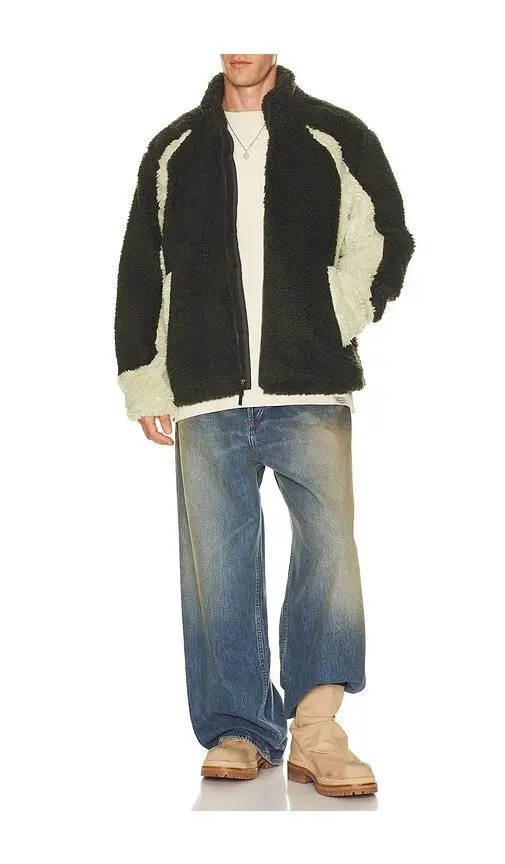 Obey Center Field Sherpa Jacket In Black
