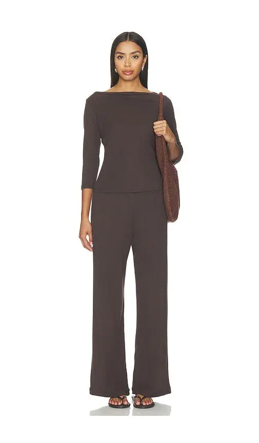 VIR VITA Florence Boatneck Pointelle Top In Chocolate